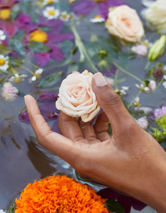 5 Ways to Use a Bath Bomb Without the Tub – LATHER